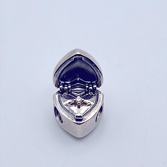Pandora | Jewelry | Pandora A Gift From The Heart Ring Charm Rare ...